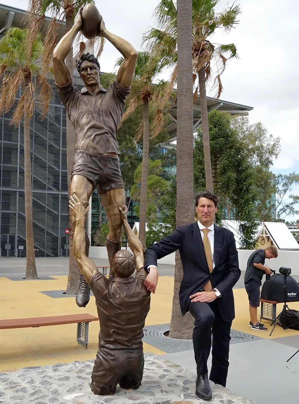 John Eales Tribute Statue | Bronze Sculpture by Liam Hardy